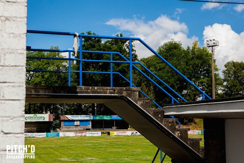 Afscheid van een iconisch stadion - RUW Ciney | In de Hekken